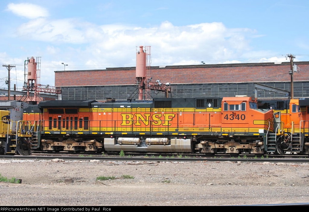 BNSF 4340